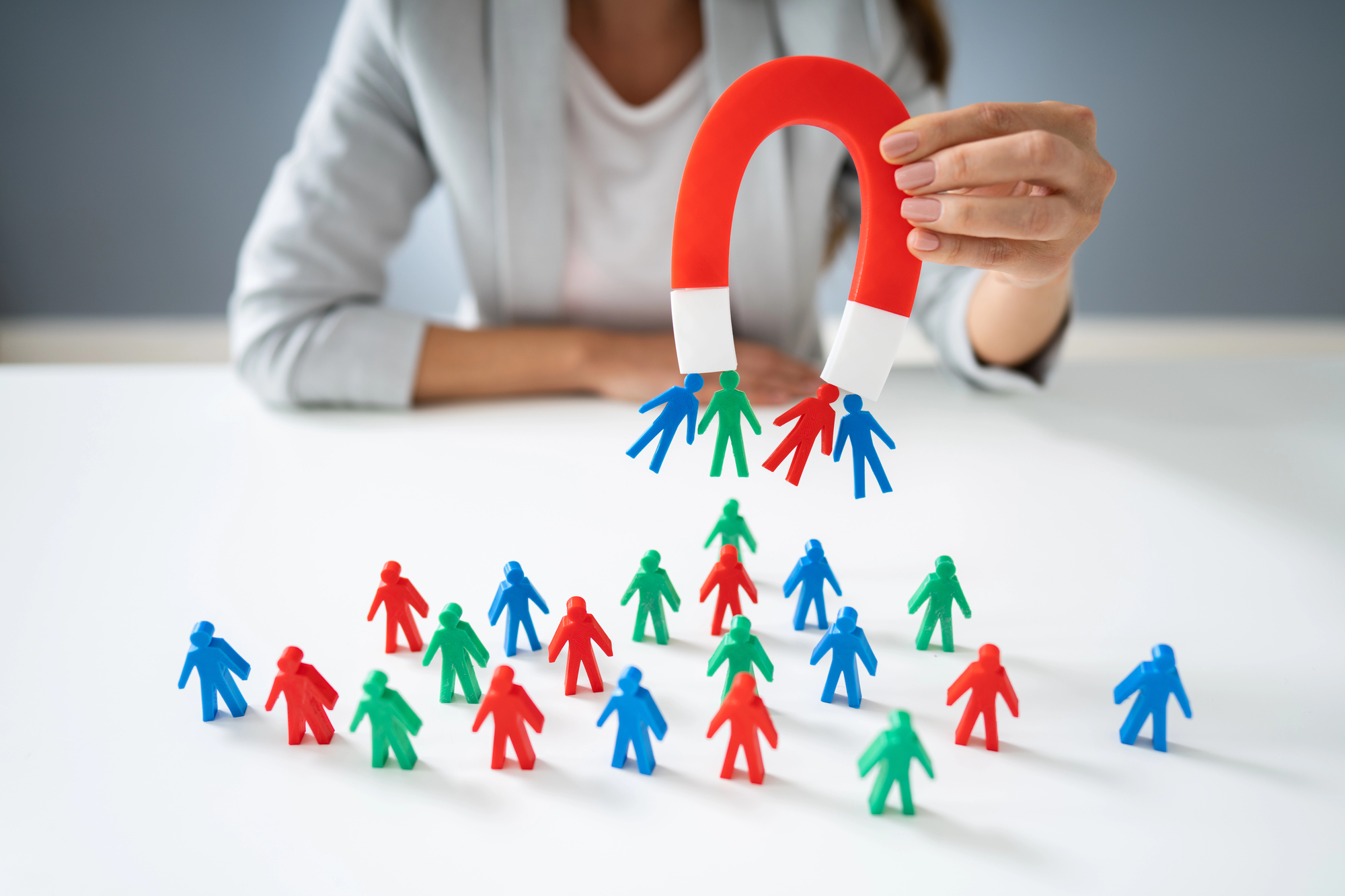 magnet-attracting-people » Succeed As Your Own Boss